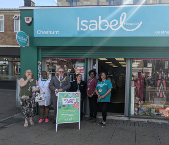 Mayor of Broxbourne visit's Isabel's shops - Isabel Hospice